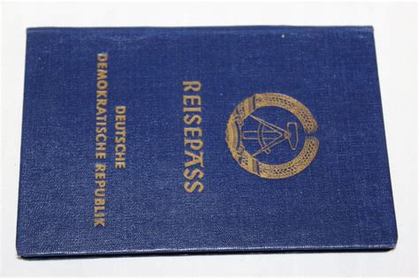 Reisepass Ddr Paszport Niemiecki Nrd 12410743775 Oficjalne Archiwum