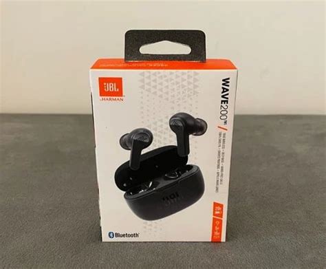 Black JBL Wave 200 True Wireless In Ear Earbuds with Mic at ₹ 2999 ...
