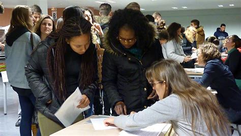 Lons le Saunier LYCéE JEAN MICHEL Les élèves sont venus récupérer