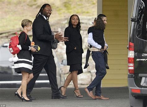 Mike And Maurkice Pouncy Among Aaron Hernandez Mourners Daily Mail Online