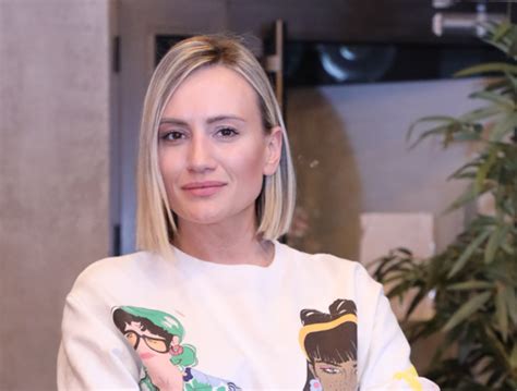 Glumica Jelena Đukić Se Razvela Od Tragača Iz Potere A Evo Kako Je Novog Dečka Našla Preko Vibera