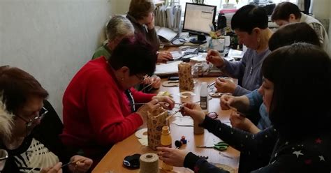 Бериславська публічна бібліотека Майстер клас “Підкова на щастя”