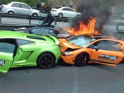 Marchettino The Only Official Website 3 Lambos Crash And Burn Together