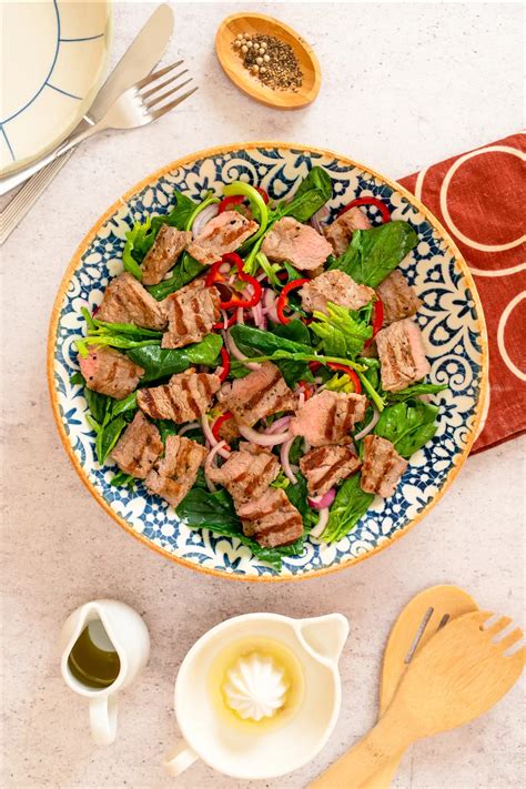 Quick And Easy Steak Spinach Salad 🥗 Cast Iron Keto