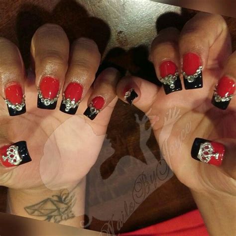 Pin By Nails By Joyce On Blinged Out Nails Bling Beauty