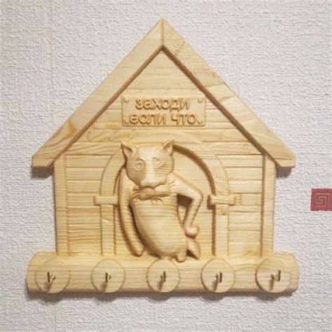 Ключница настенная из натурального дерева