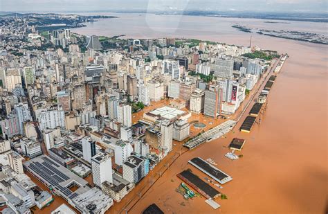 Número De Atingidos Por Enchentes Sobe Para Dois Milhões No Rs
