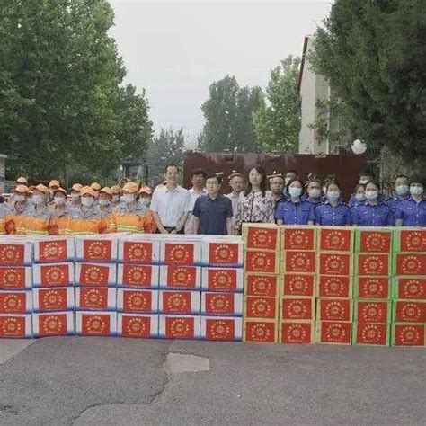 爱心：夏日送清凉 致敬环卫工一线鹿泉活动