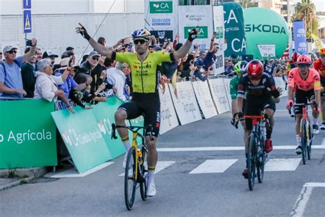 Wout van Aert venceu ao sprint Por acaso foi uma decisão de última hora