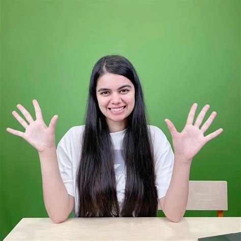 Shradha Khapra Shradhakhapra • Instagram Photos And Videos