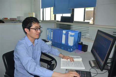 【兵装青年标兵①】华中光电杨龙：一个 精密”的90后 重庆珠江光电科技有限公司 官网 重庆珠江光电