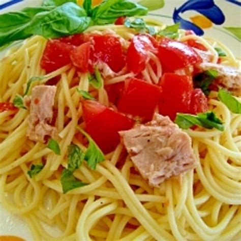 フレッシュバジル添えトマトとツナの冷製パスタ レシピ・作り方 By ゆず茶55｜楽天レシピ Recipe Recipes