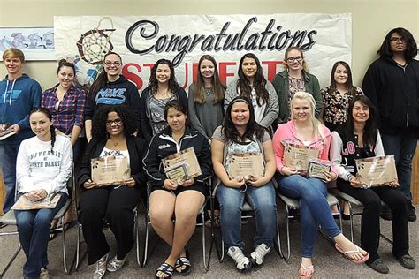 Native American Grads Earn Eagle Feathers In Detroit Lakes Grand