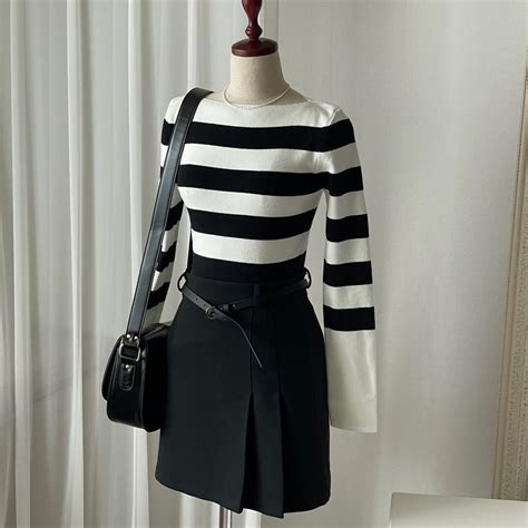 무료배송 보트넥 단가라 니트 스트라이프 가을신상