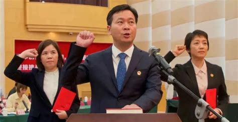 吴金城任上海市浦东新区副区长代理区长 腾讯新闻