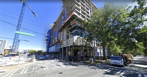 3 Dead 2 Injured After Scaffolding Collapses At North Carolina