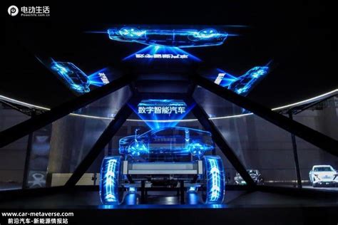 长安汽车发布“盲猜”海报 预示年末大轴开场？ Carmeta