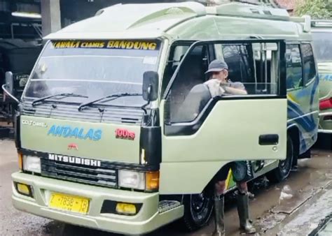 Andalas Galuh Praja Pelopor Elp Milik Perusahaan Bus Dari Ciamis