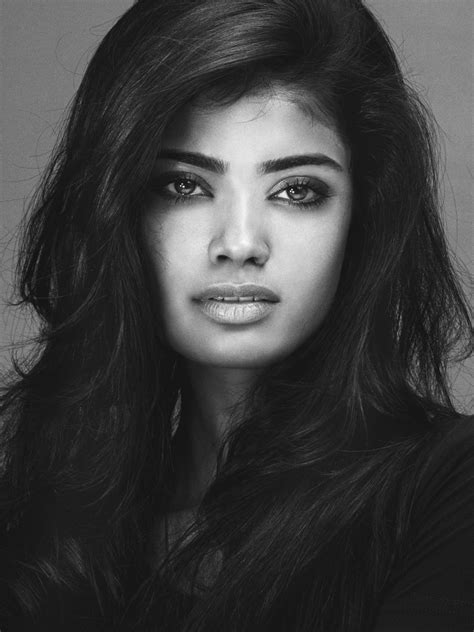 2011 Elite Model Look