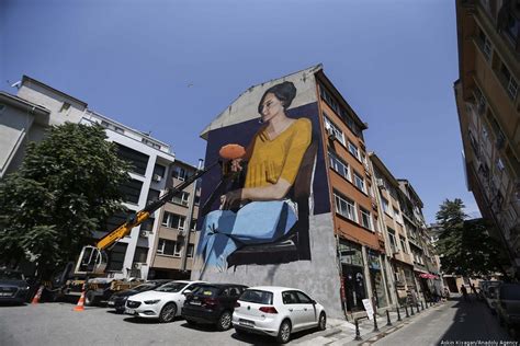 Murals In Istanbul Middle East Monitor