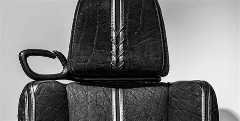 一輛真正來自地獄的 Dodge Challenger Str Hellcat Yahoo汽車機車