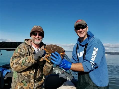 Puget Sound Crab October 2019 Pnw Bestlife