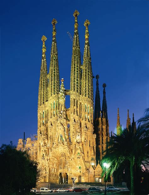 Gambar Sagrada Familia Barcelona Gatotkaca Search
