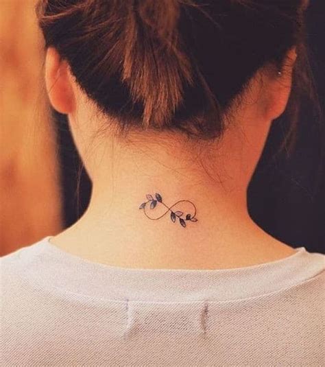 17 Styles De Tatouages Nuque Femme Leurs Significations