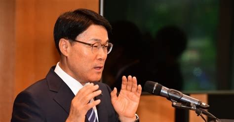 포스코 최정우號 닷새만에 수뇌부 인사단행 철강총괄에 장인화