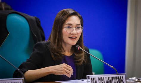 Hontiveros Delaying Sara Dutertes Impeach Trial A Neglect Of 19th