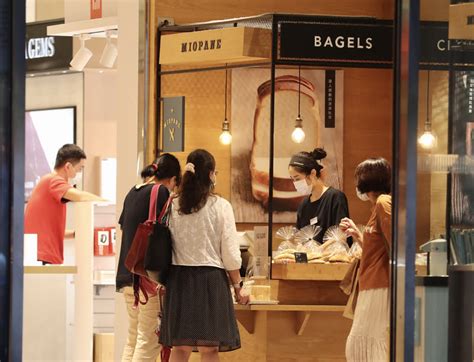 國發會公布7月景氣燈號 續亮黃藍燈（1） 圖