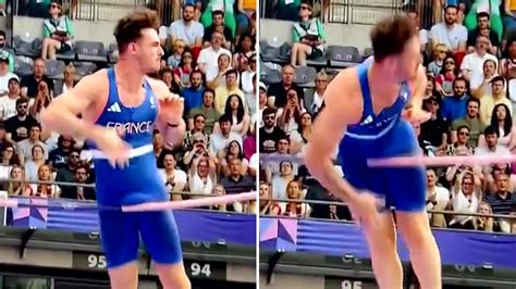 Viral Olympics 2024 Pole Vaulter Whose Bulge Kod Medal Dreams Breaks
