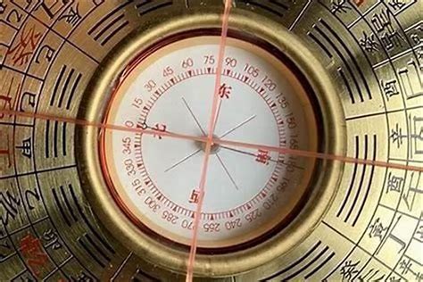 家里摆放罗盘有什么好处和坏处？罗盘放在哪里可以辟邪风水若朴堂文化