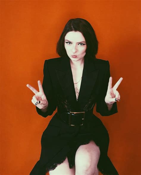 Pin De Annabeth Ingalls En Lachlan Watson♥️ Actrices Caos Fantasmas