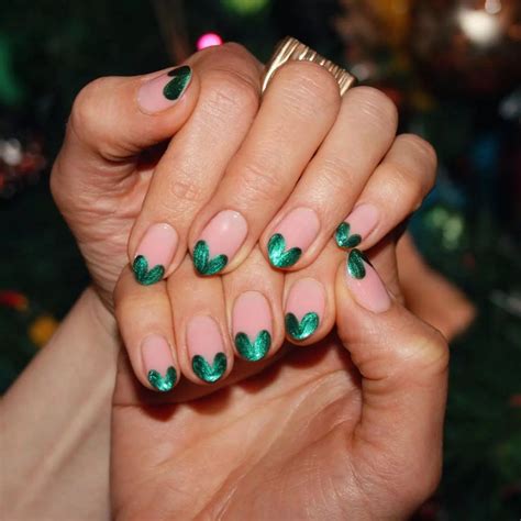 45 Stunning Green Nail Polish Ideas To Inspire Your Manicure Late Daily