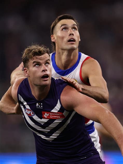 Luke Darcy In Fresh Afl Commentary Controversy Over Son Sam