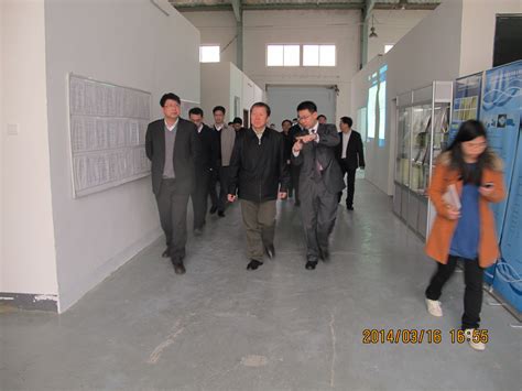 科技部副部长曹健林视察江西先材 江西先材纳米纤维科技有限公司