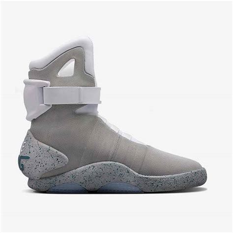 Nike Mag Self Lacing Shoes Now Available Via Raffle Gadgetsin