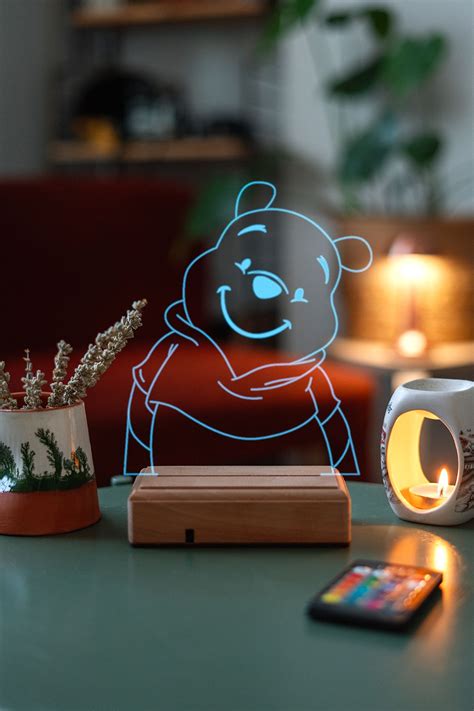 Modiwa Design Winnie The Pooh Ayı Winnie Hediye 16 Renkli Kumandalı