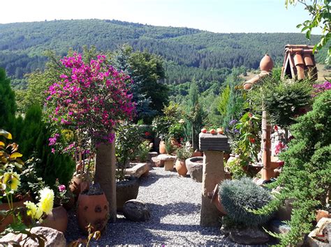 დეკანოზი ილია ჭიღლაძე Added A New დეკანოზი ილია ჭიღლაძე