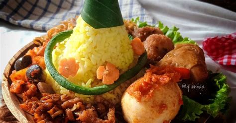 Resep Nasi Kuning Magic Com Oleh Kiena Cookpad