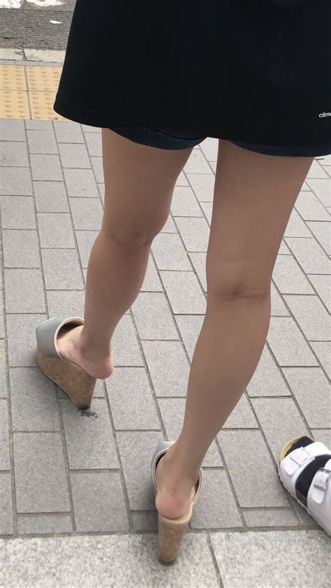 「生足sandal」おしゃれまとめの人気アイデア｜pinterest｜tosss