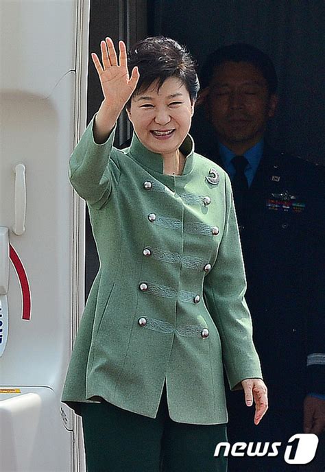이란 첫 순방 나서는 박근혜 대통령