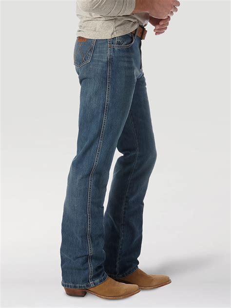 Mens Wrangler Retro® Relaxed Fit Bootcut Jean