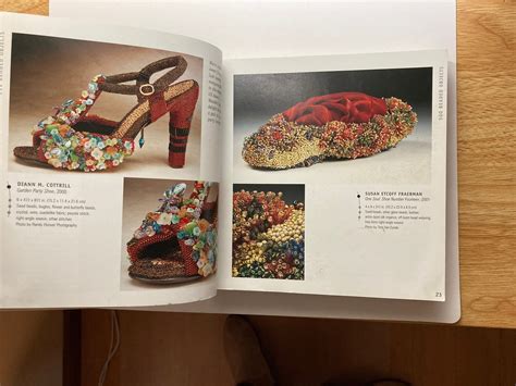 500 Beaded Objects New Dimensions In Contemporary Beadwork Paperback