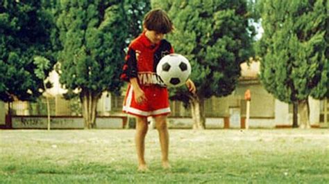 Newells Publicó Una Foto Inédita De Lionel Messi En Las Infantiles Del