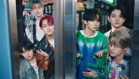 Enhypen 엔하이픈 Paradoxxx Invasion Official Mv Youtube Fashion