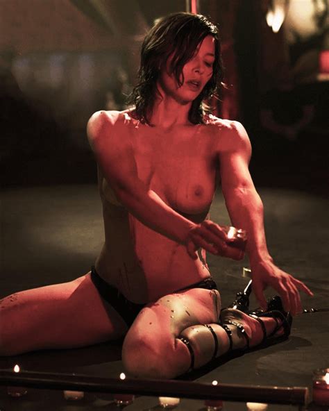 Jessica Biel Hot Scene In Powder Blue Rcelebnudes
