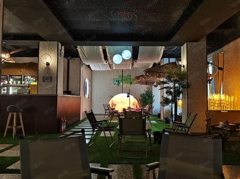 【9图】个人急转新郑龙湖镇高坡岩步行街临中酒吧低价转让！郑州新郑龙湖双湖大道商铺租售生意转让转让 郑州58同城