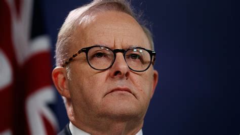 ‘out Of Touch James Paterson Accuses Pm Of Being ‘distracted On Cost